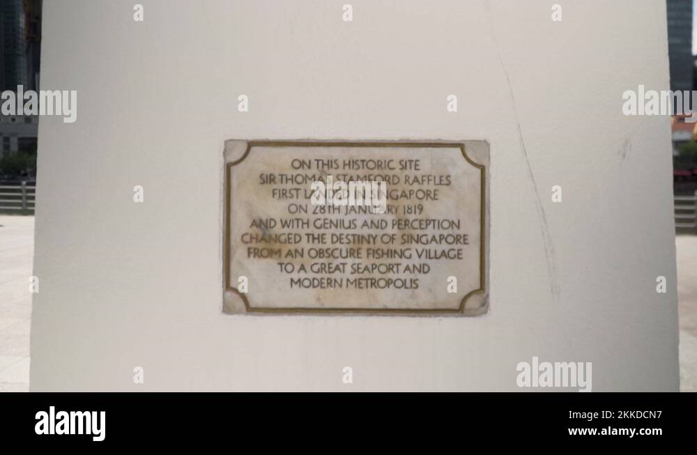 White raffles statue Stock Videos & Footage - HD and 4K Video Clips - Alamy