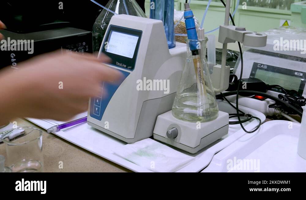 Spinning water vortex in laboratory equipment Stock Video Footage - Alamy