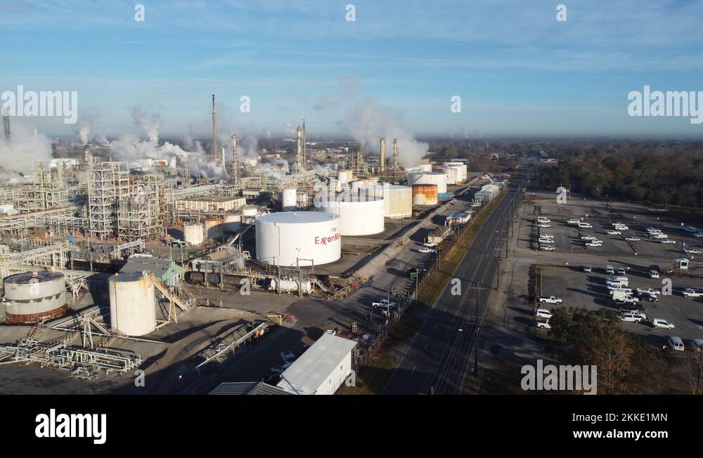 Exxon mobil oil Stock Videos & Footage - HD and 4K Video Clips - Alamy