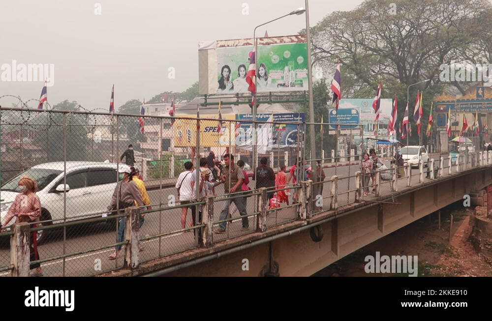 Thailand Myanmar Border Crossing Stock Videos And Footage Hd And 4k
