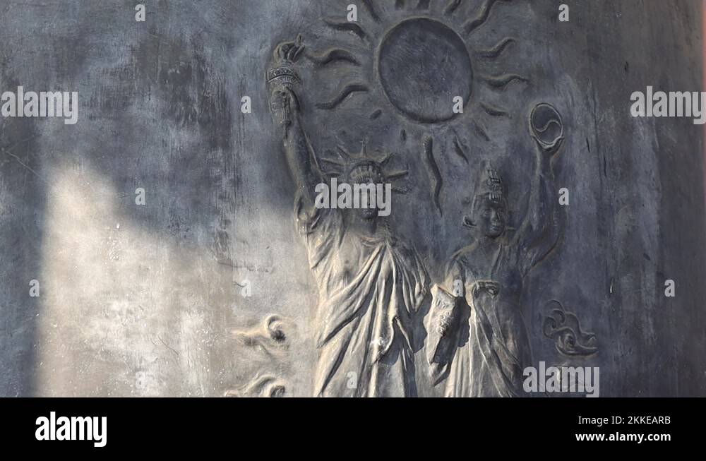 Statue of liberty figure Stock Videos & Footage - HD and 4K Video Clips ...