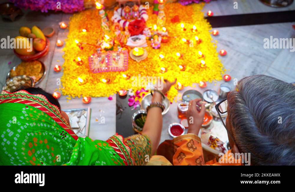 India laxmi pooja diwali festival Stock Videos & Footage - HD and 4K ...