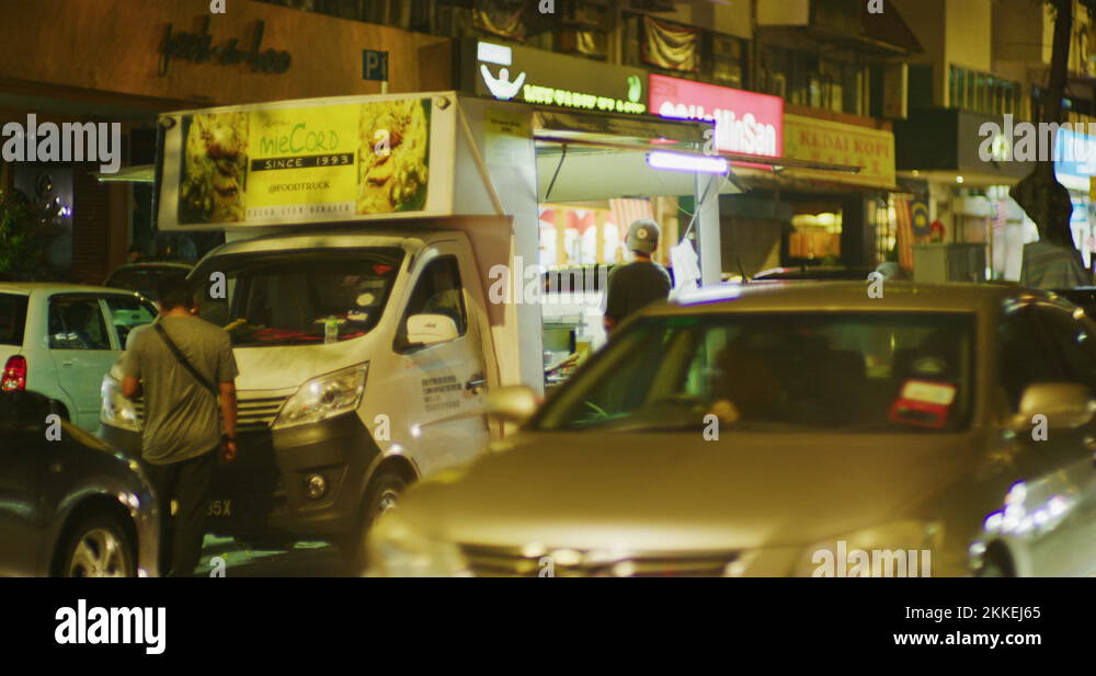 Street Food Vendor at The TTDI Neighborhood in Kuala Lumpur, Malaysia ...