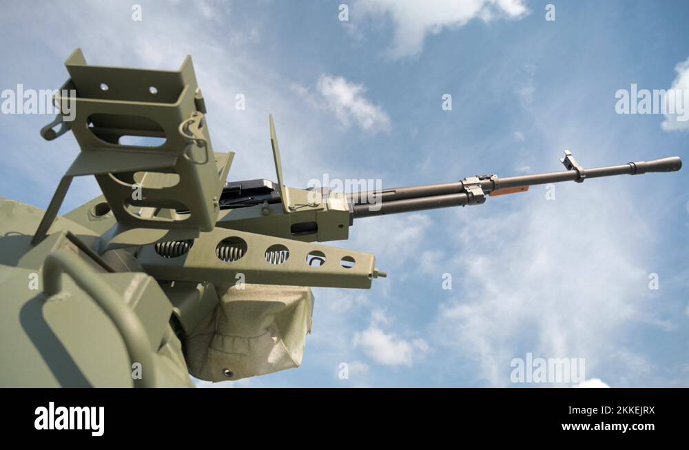 Tank machine gun Stock Videos & Footage - HD and 4K Video Clips - Alamy
