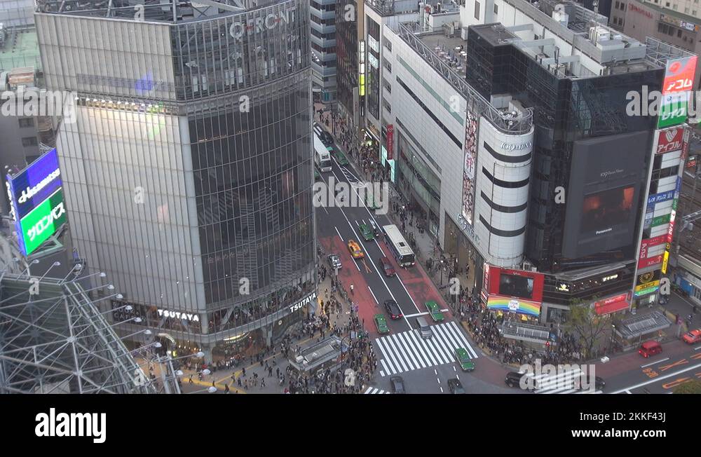 Shibuya cross tower Stock Videos & Footage - HD and 4K Video Clips - Alamy