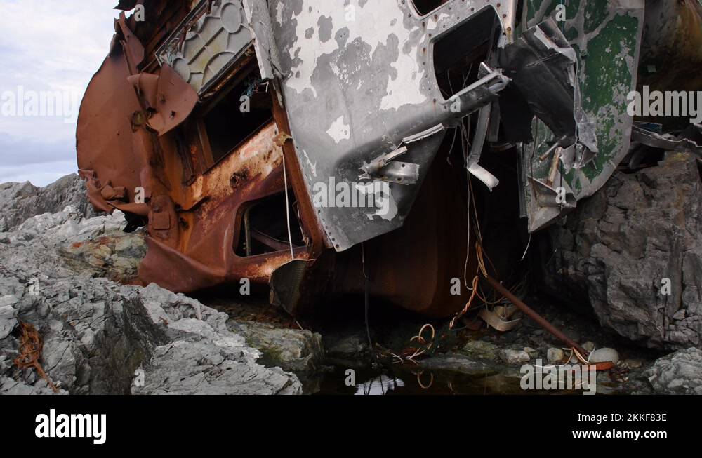 Abandoned tugboat Stock Videos & Footage - HD and 4K Video Clips - Alamy