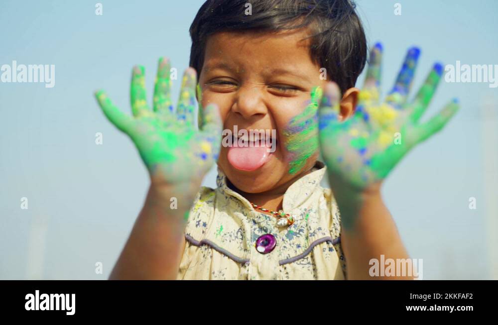 Indian kid dancing Stock Videos & Footage - HD and 4K Video Clips - Alamy
