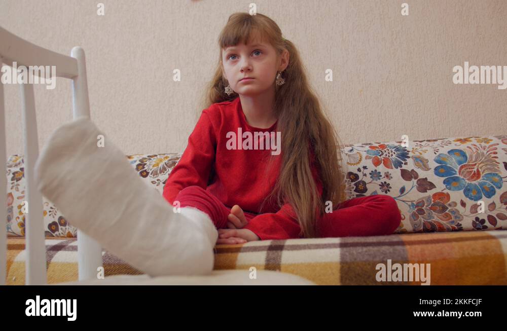 Plaster foot Stock Videos & Footage - HD and 4K Video Clips - Alamy