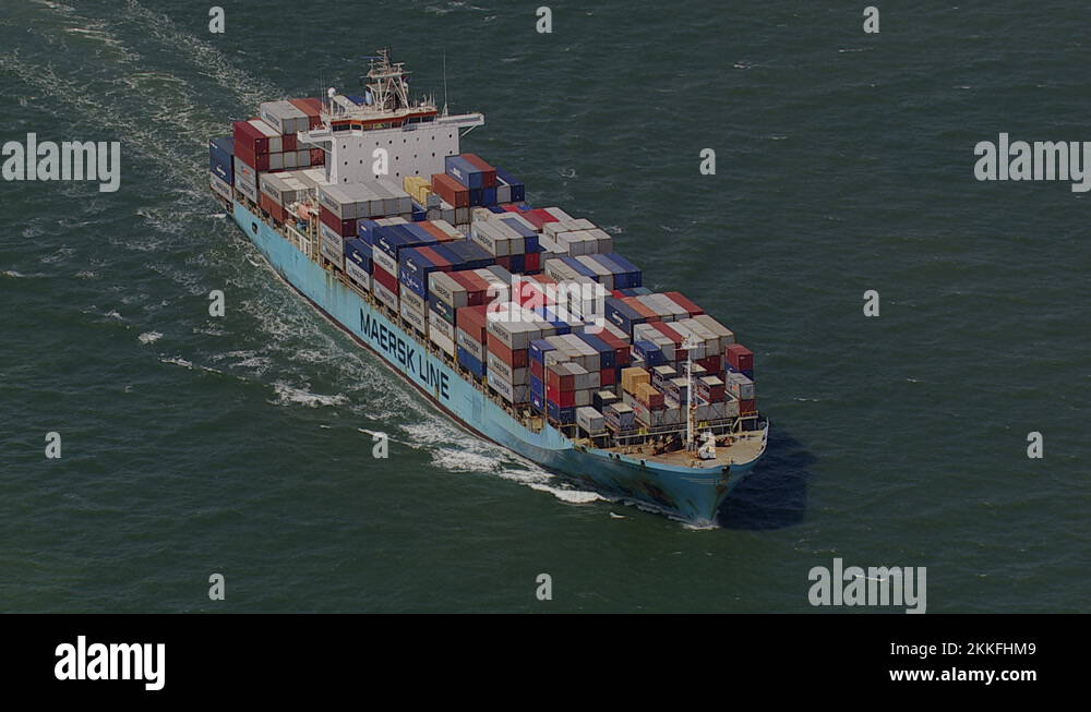 Fully loaded ship Stock Videos & Footage - HD and 4K Video Clips - Alamy