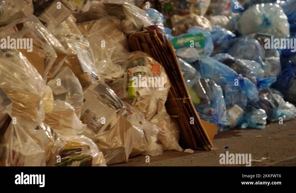 Garbage bin new york usa Stock Videos & Footage - HD and 4K Video Clips ...