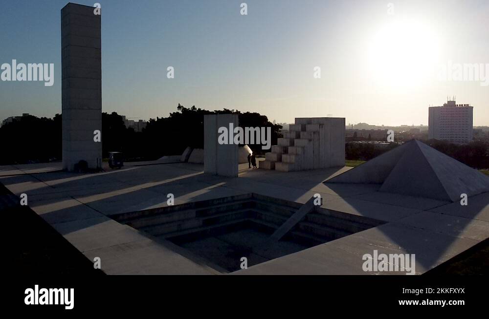 White monuments Stock Videos & Footage - HD and 4K Video Clips - Alamy