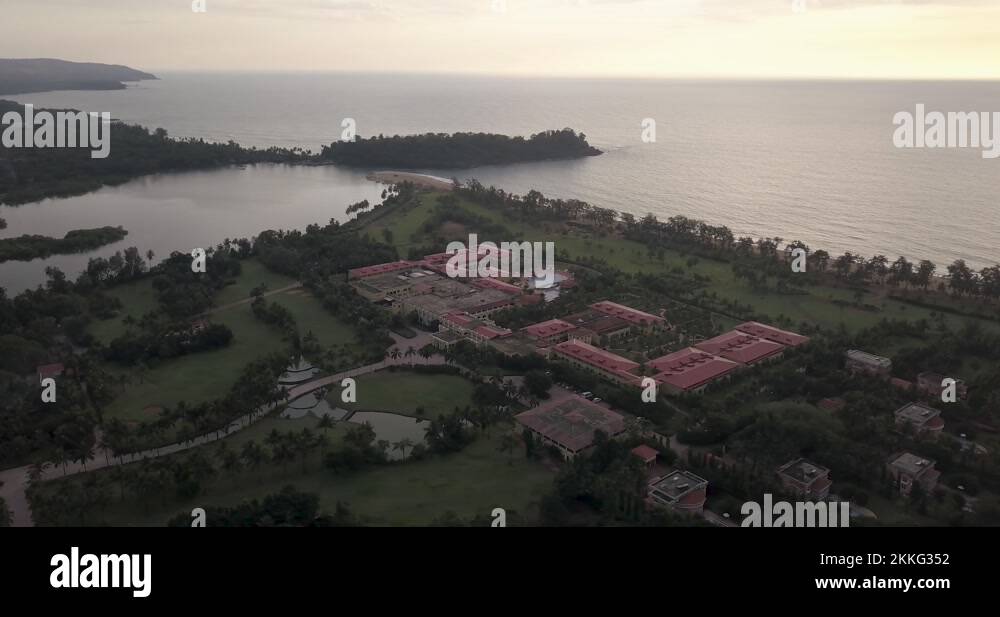 Spa beach birds Stock Videos & Footage - HD and 4K Video Clips - Alamy