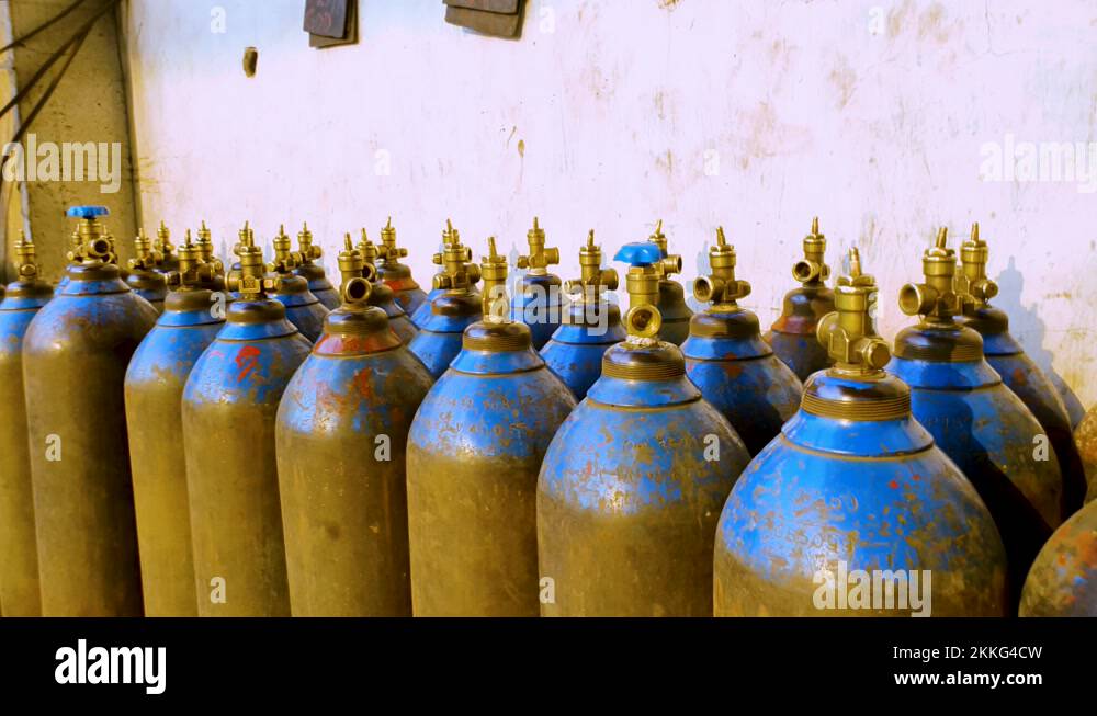 Medical oxygen cylinders Stock Videos & Footage - HD and 4K Video Clips ...