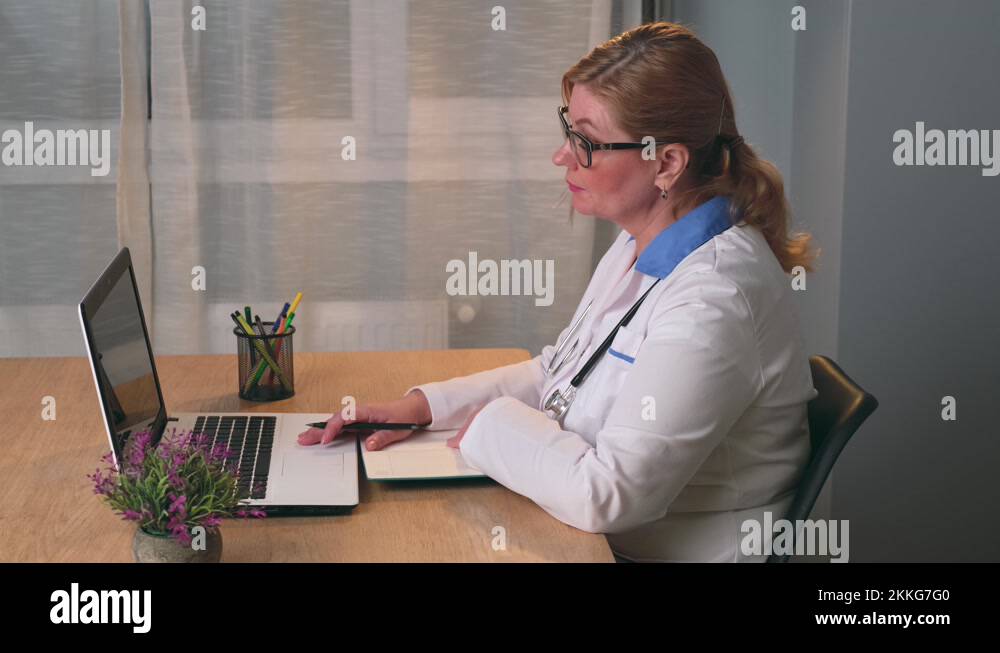 Cure a patient Stock Videos & Footage - HD and 4K Video Clips - Alamy