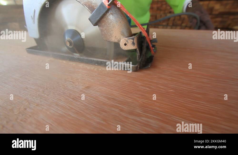 Electric saws Stock Videos & Footage - HD and 4K Video Clips - Alamy