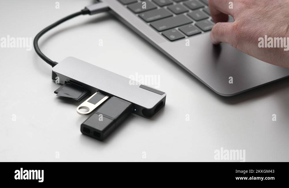 Dongle Stock Videos & Footage - HD and 4K Video Clips - Alamy