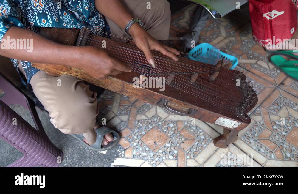 Local musician Stock Videos & Footage - HD and 4K Video Clips - Alamy