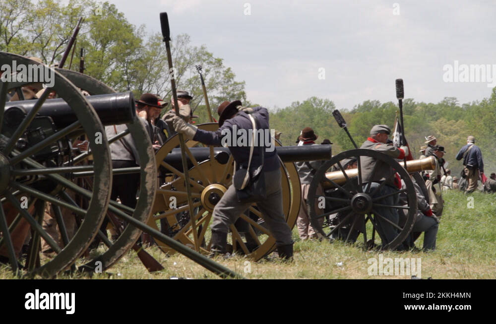 Handheld "Combat Camera" in Confederate Battle line - Civil War ...