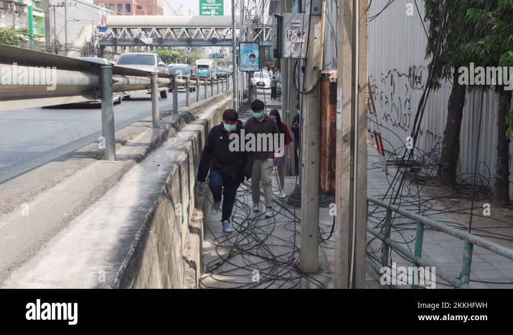 Cable mess Stock Videos & Footage - HD and 4K Video Clips - Alamy