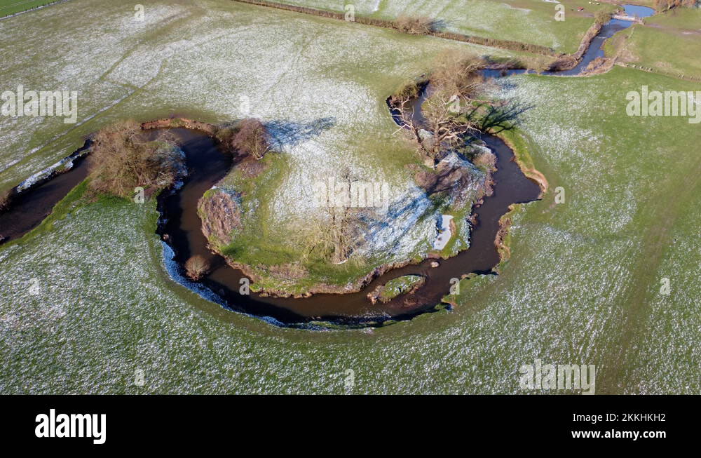 Frosty river uk Stock Videos & Footage - HD and 4K Video Clips - Alamy