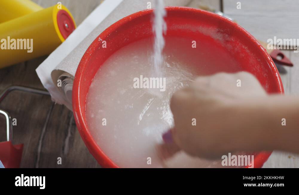 Paste bucket Stock Videos & Footage - HD and 4K Video Clips - Alamy