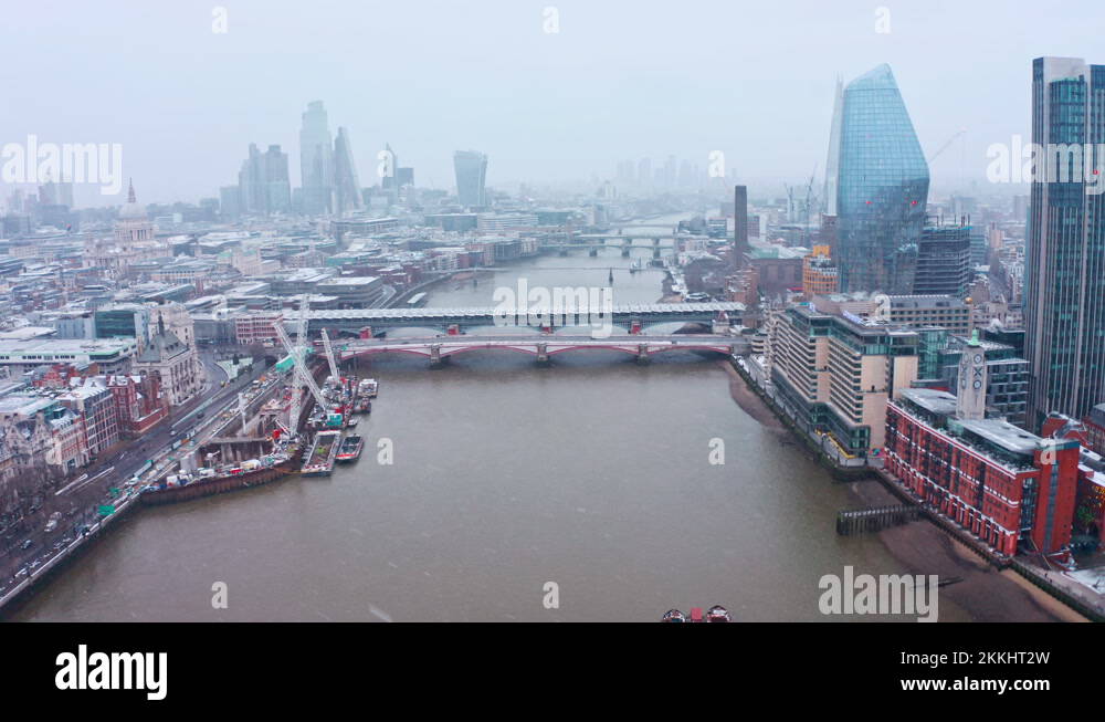 Snow centre london Stock Videos & Footage - HD and 4K Video Clips - Alamy