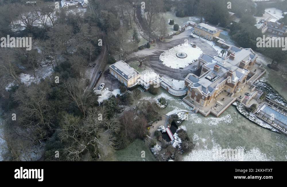 Back of house uk Stock Videos & Footage - HD and 4K Video Clips - Alamy