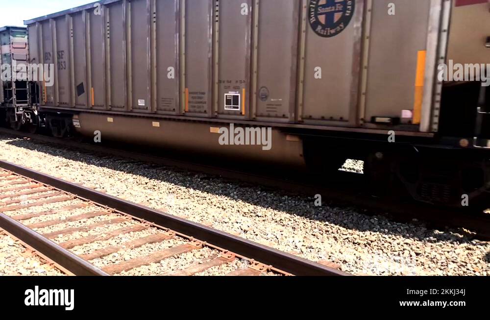 Trains on the move Stock Videos & Footage - HD and 4K Video Clips - Alamy