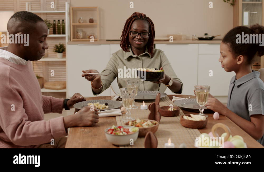 African plates Stock Videos & Footage - HD and 4K Video Clips - Alamy