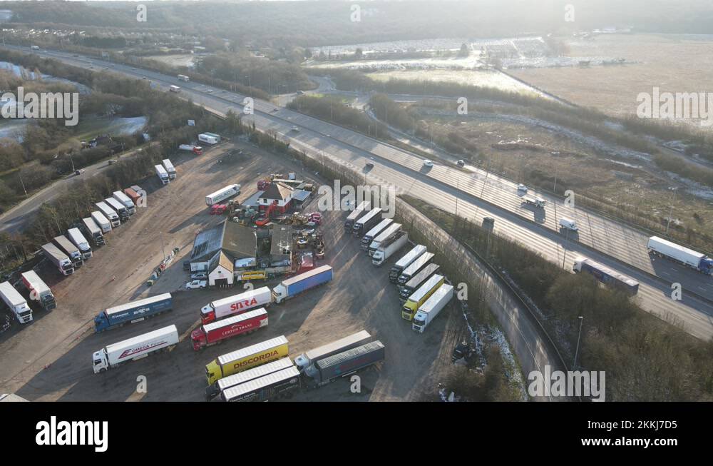 Cafe motorway Stock Videos & Footage - HD and 4K Video Clips - Alamy