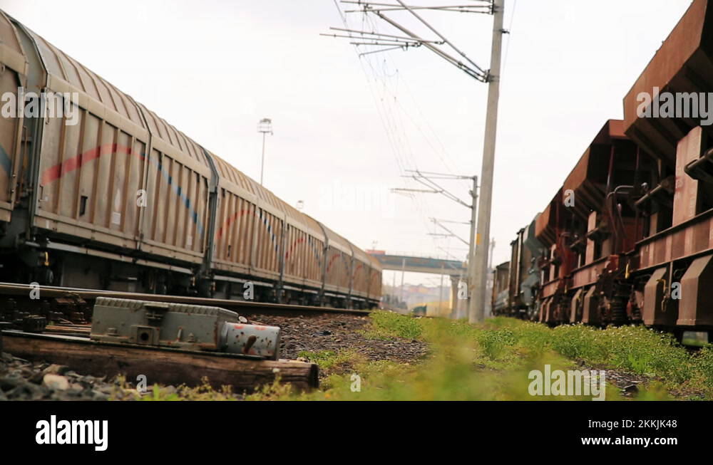 Train container Stock Videos & Footage - HD and 4K Video Clips - Alamy