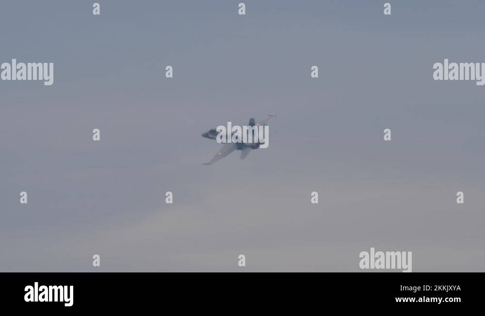 Fighter jet plane in Stock Videos & Footage - HD and 4K Video Clips - Alamy
