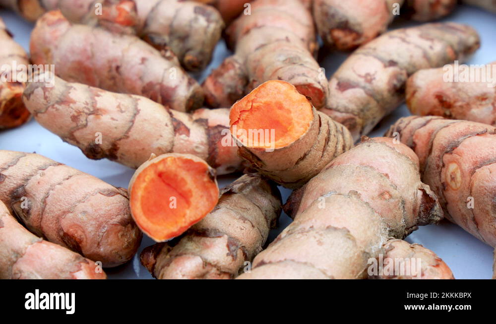 Turmeric powders Stock Videos & Footage - HD and 4K Video Clips - Alamy