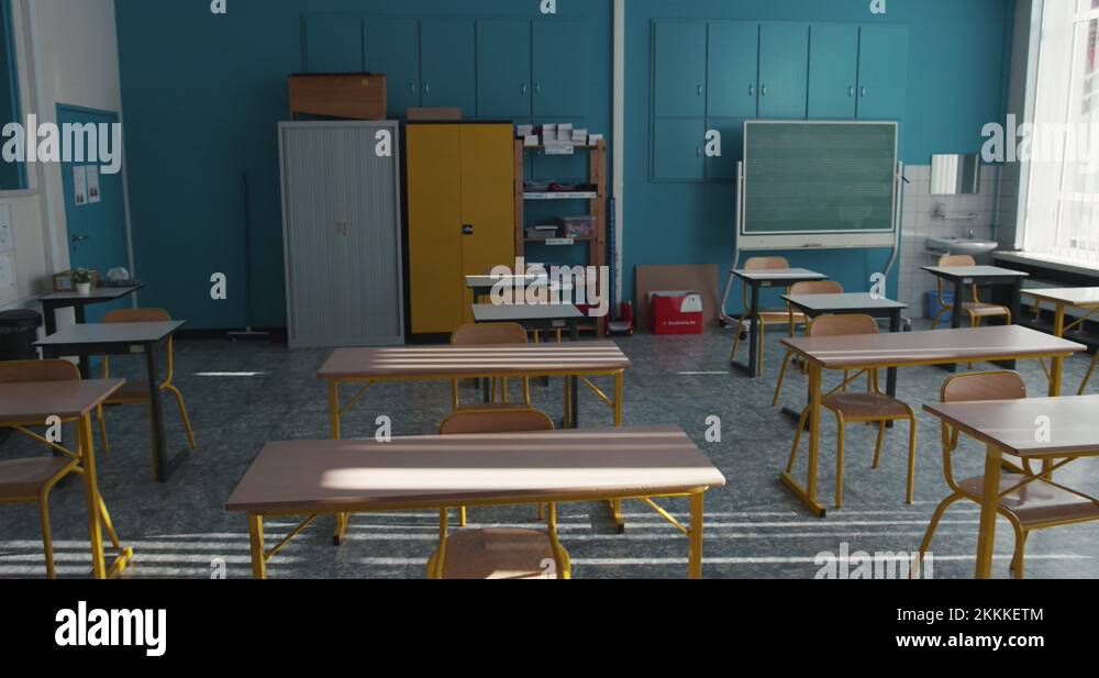 Classroom class room Stock Videos & Footage - HD and 4K Video Clips - Alamy