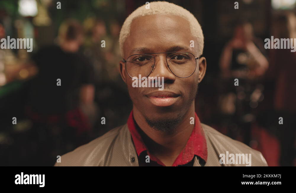 Portrait bar Stock Videos & Footage - HD and 4K Video Clips - Alamy