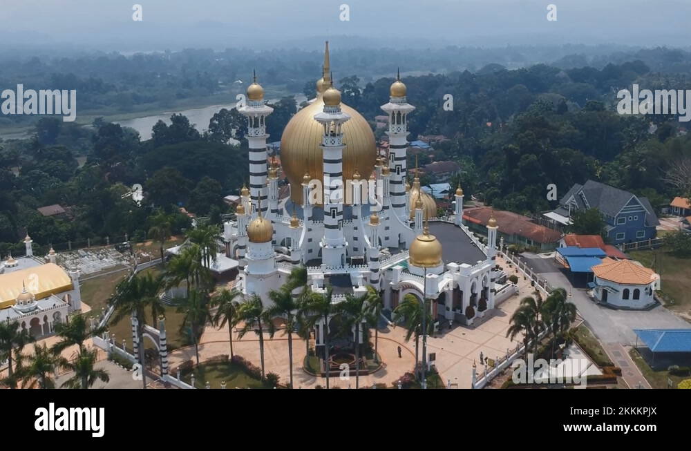An aerial view of Ubudiah Mosque located in Kuala Kangsar, Perak Stock ...