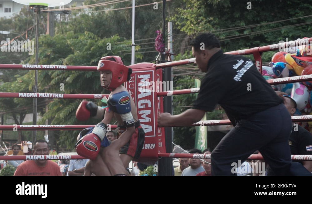 Young Muay Thai fighters fighting on stage Stock Video Footage - Alamy