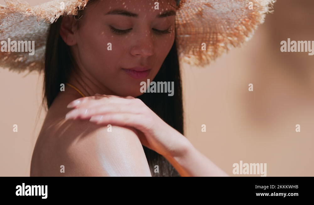 Shoulder smear Stock Videos & Footage - HD and 4K Video Clips - Alamy