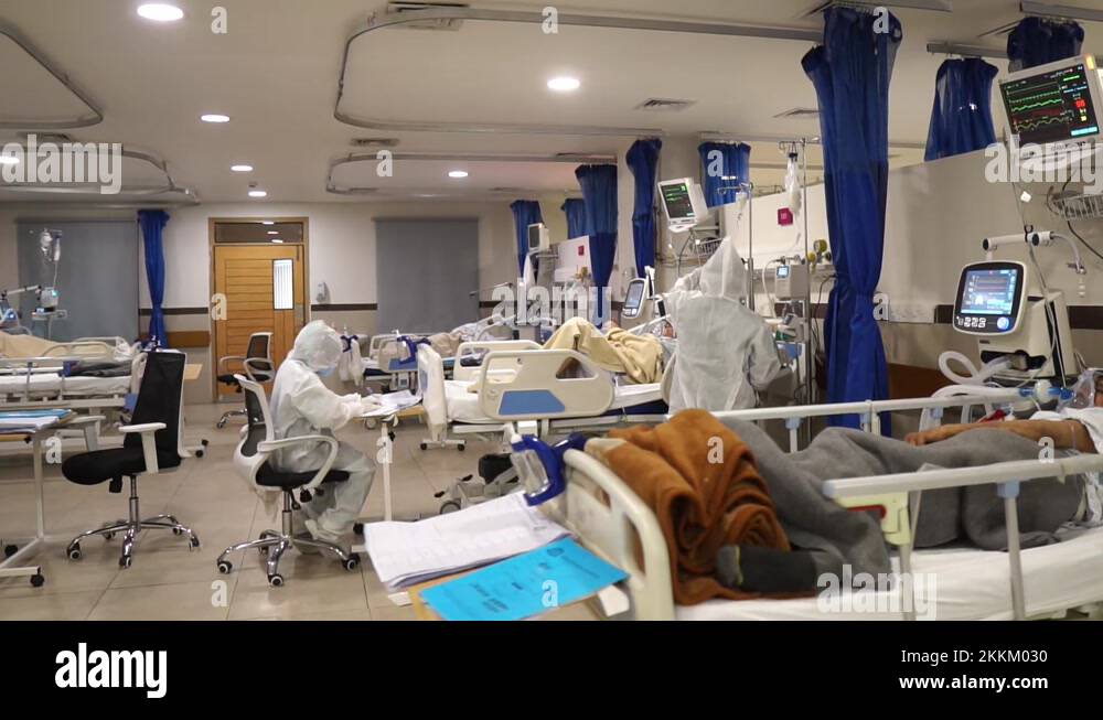 Hospital icu covid Stock Videos & Footage - HD and 4K Video Clips - Alamy