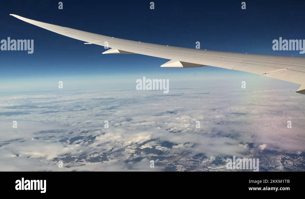 Wing of boeing airplane Stock Videos & Footage - HD and 4K Video Clips ...