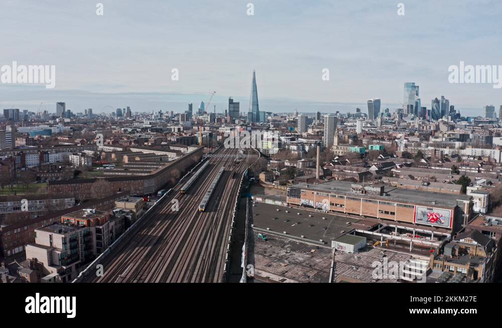 Thameslink trains Stock Videos & Footage - HD and 4K Video Clips - Alamy