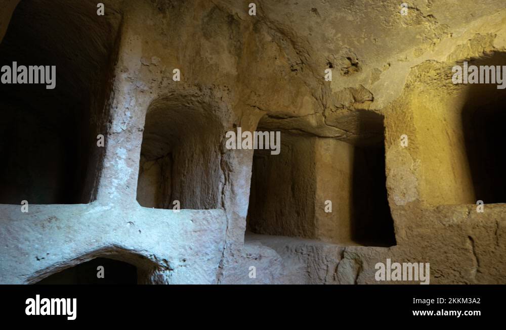Greek necropolis Stock Videos & Footage - HD and 4K Video Clips - Alamy