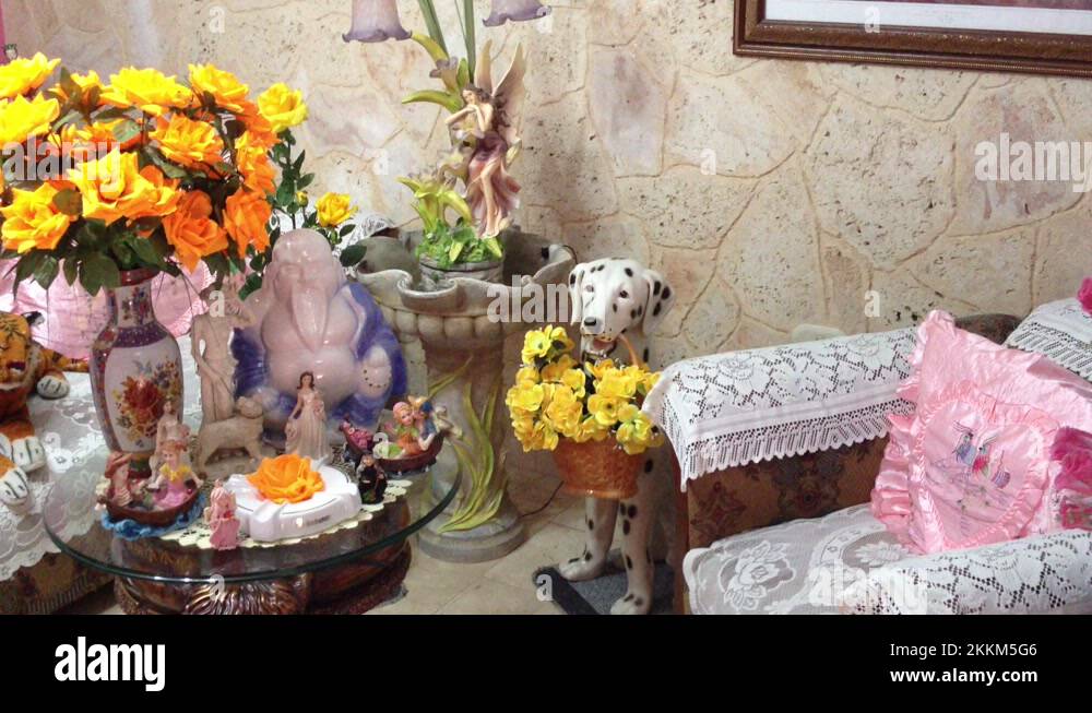 Statue in home Stock Videos & Footage - HD and 4K Video Clips - Alamy