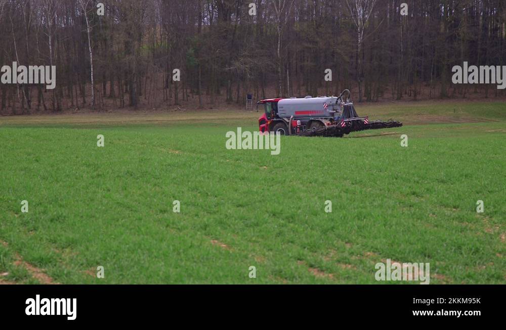 Lng vehicle Stock Videos & Footage - HD and 4K Video Clips - Alamy