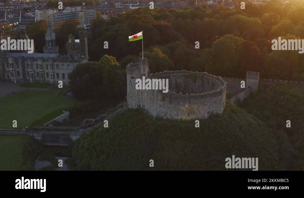 Cardiff castle Stock Videos & Footage - HD and 4K Video Clips - Alamy