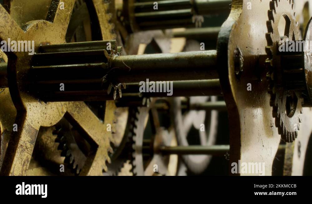 Cog cogs brass Stock Videos & Footage - HD and 4K Video Clips - Alamy