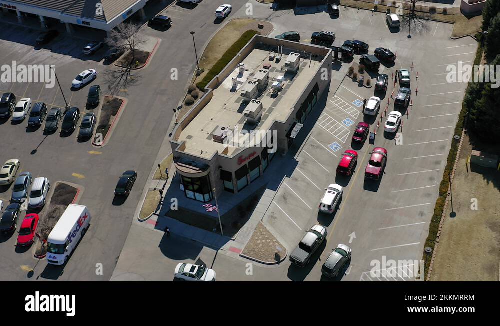 Busy drive thru Stock Videos & Footage - HD and 4K Video Clips - Alamy