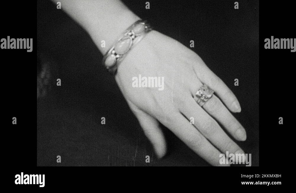 Traditional navajo crafts Stock Videos & Footage - HD and 4K Video ...