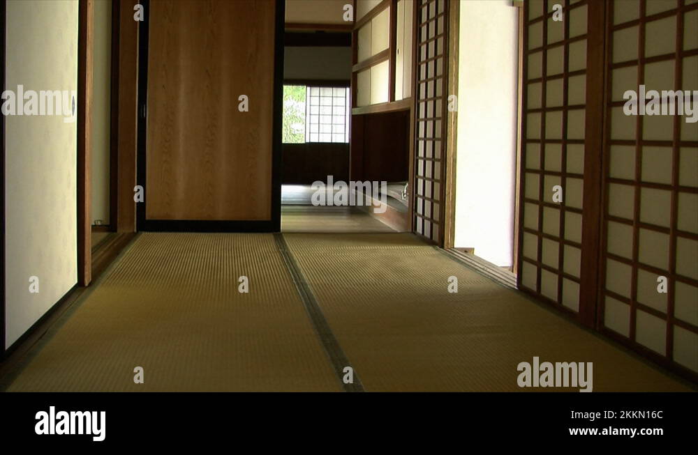 Fusuma and tatami Stock Videos & Footage - HD and 4K Video Clips - Alamy