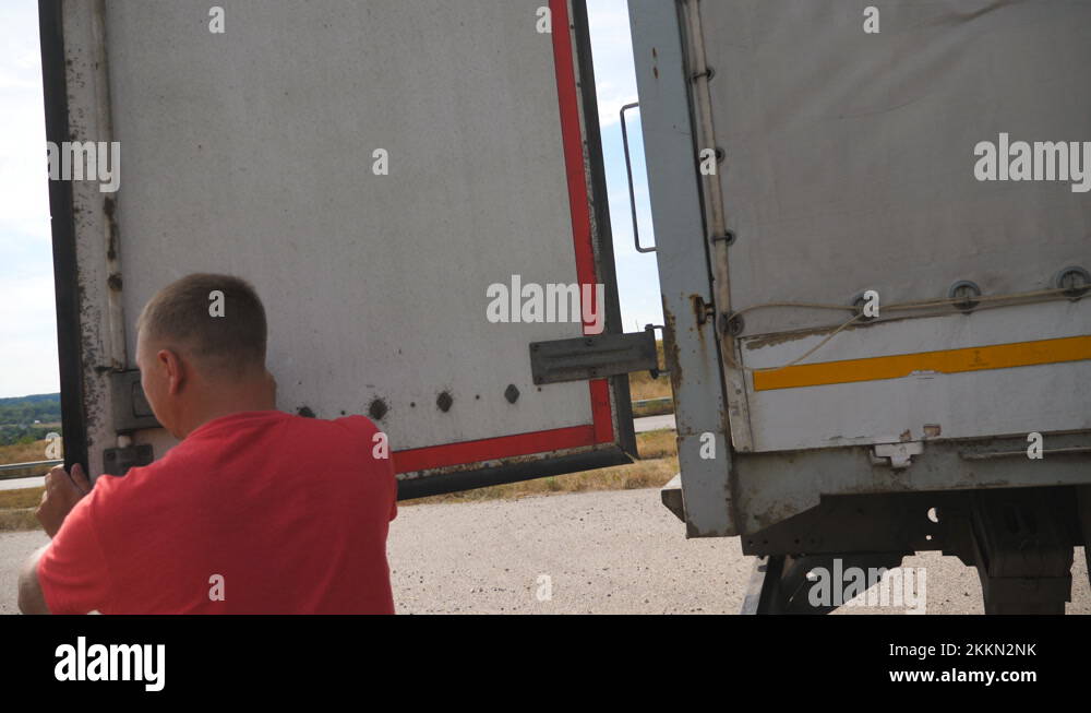 Lorry rear Stock Videos & Footage - HD and 4K Video Clips - Alamy